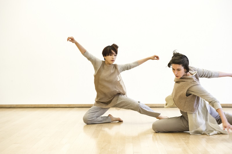 Doug Varone Returns to the Stage in the Solo "The Fabulist" | The Dance ...